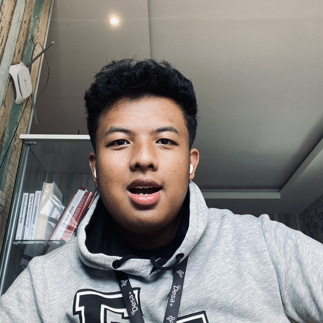 Raden Raka #AnakMudaJanganBisnis - Noice user profile | Noice